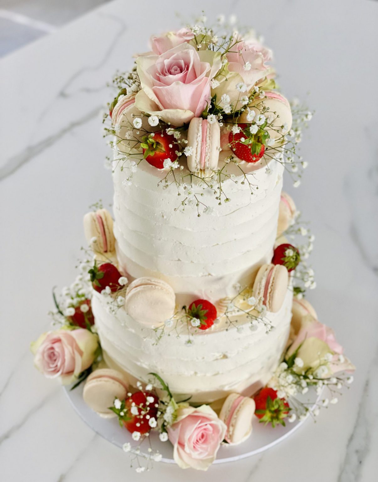 Wedding cake – Two Tier Strawberry and Cream MACARONIA™ | 7Marvels ...